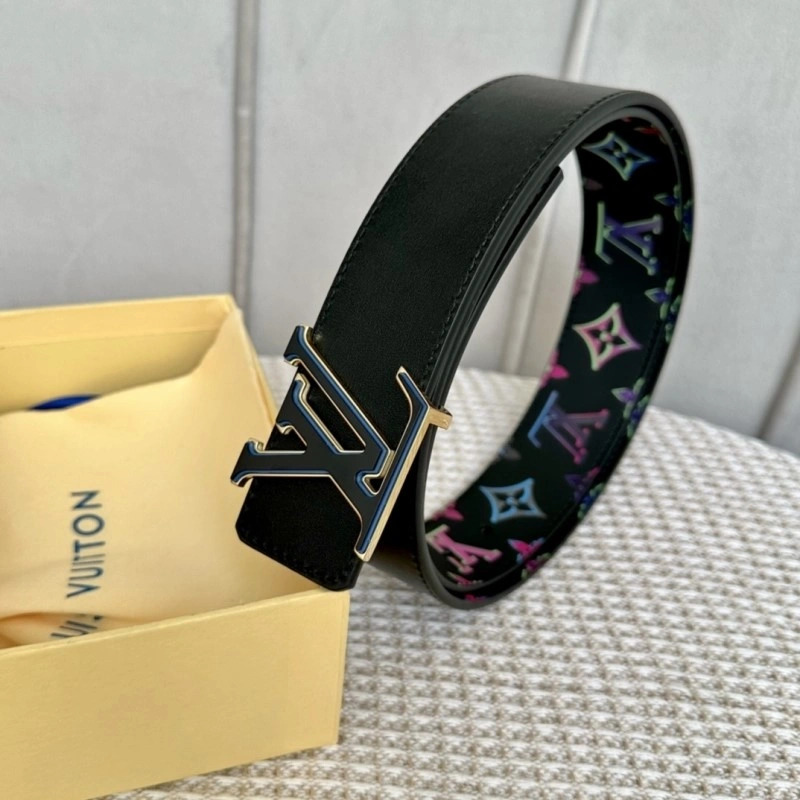Low-cost Louis Vuitton Belts