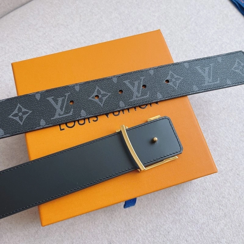 Low-cost Louis Vuitton Belts