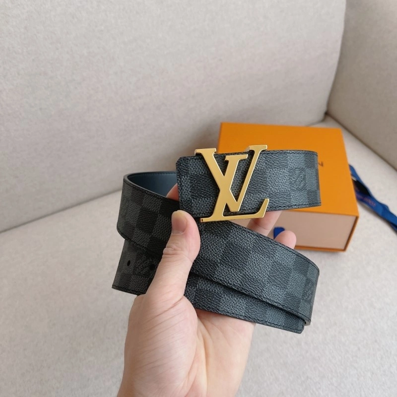 Accurate model Louis Vuitton Belts