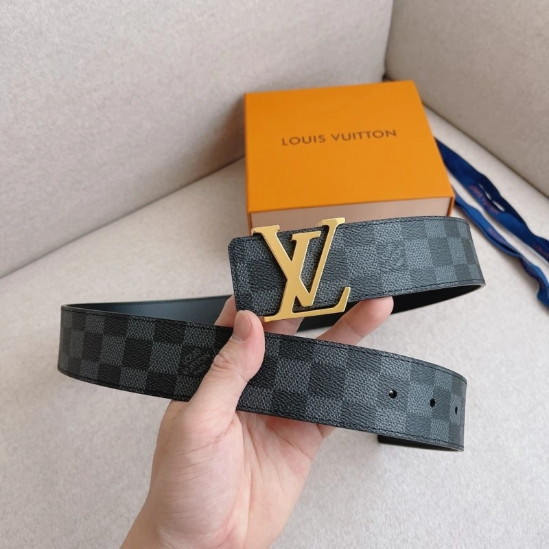 Accurate model Louis Vuitton Belts