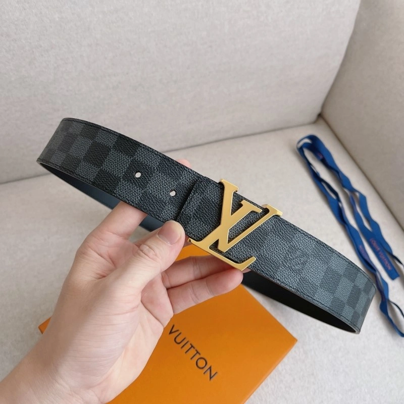 Accurate model Louis Vuitton Belts