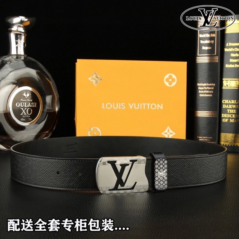 Accurate model Louis Vuitton Belts