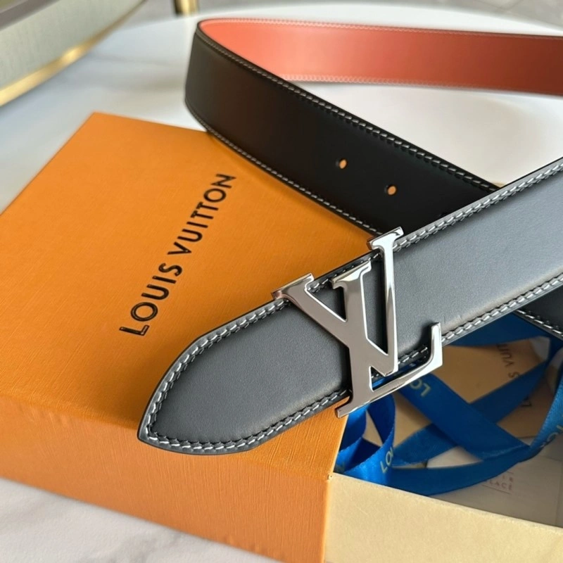 Accurate model Louis Vuitton Belts