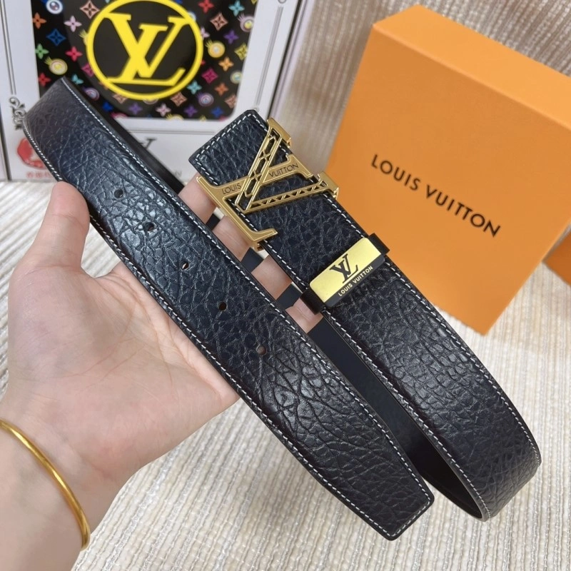 Accurate model Louis Vuitton Belts