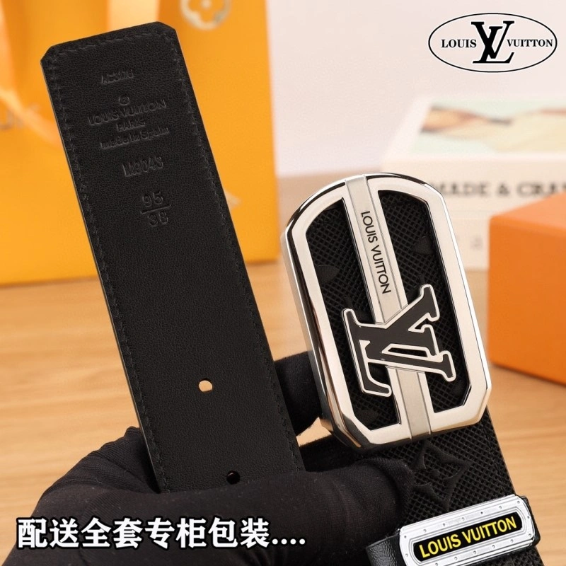 Accurate model Louis Vuitton Belts
