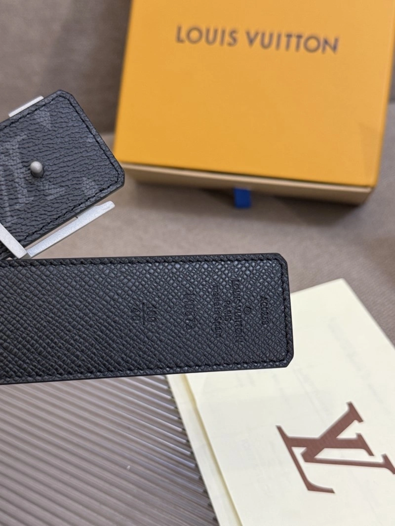 Real Louis Vuitton Belts