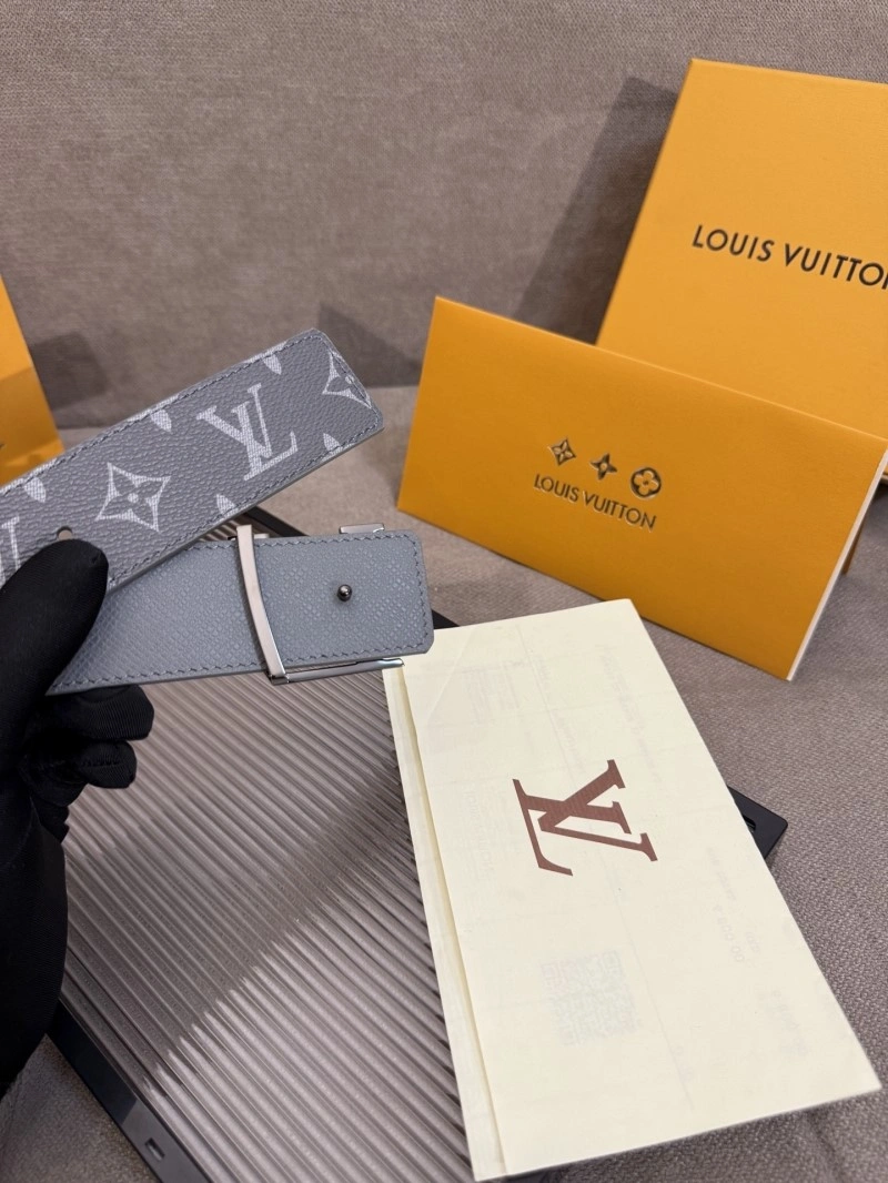 Official Louis Vuitton Belts