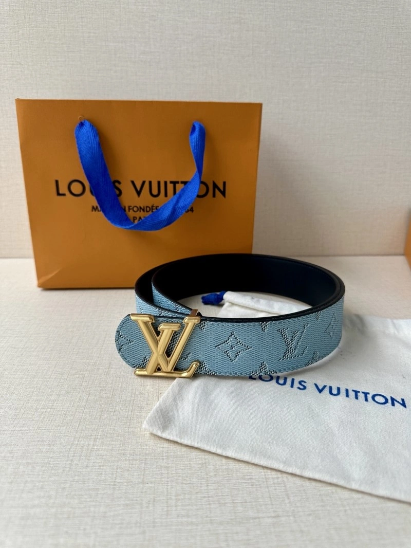 Low-cost Louis Vuitton Belts