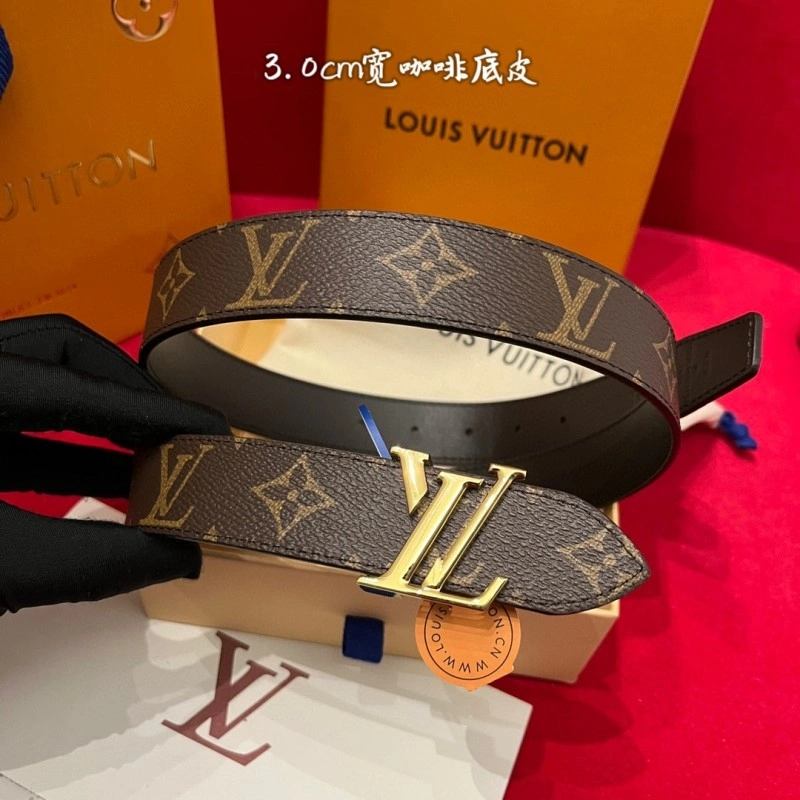 Low-cost Louis Vuitton Belts