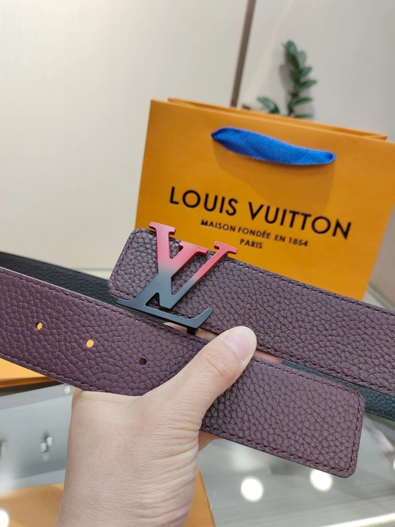 Low-cost Louis Vuitton Belts