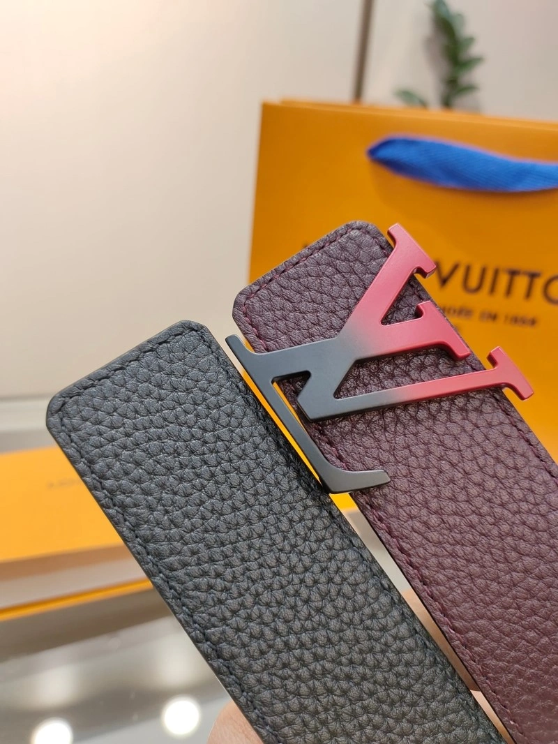 Low-cost Louis Vuitton Belts