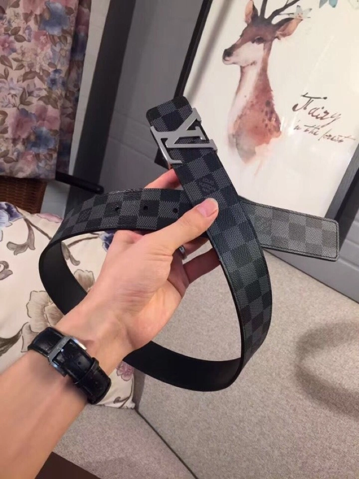 Discounted Louis Vuitton Belts