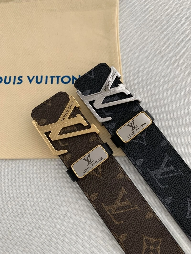 Accurate model Louis Vuitton Belts