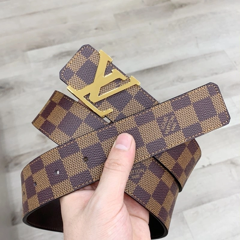Low-cost Louis Vuitton Belts