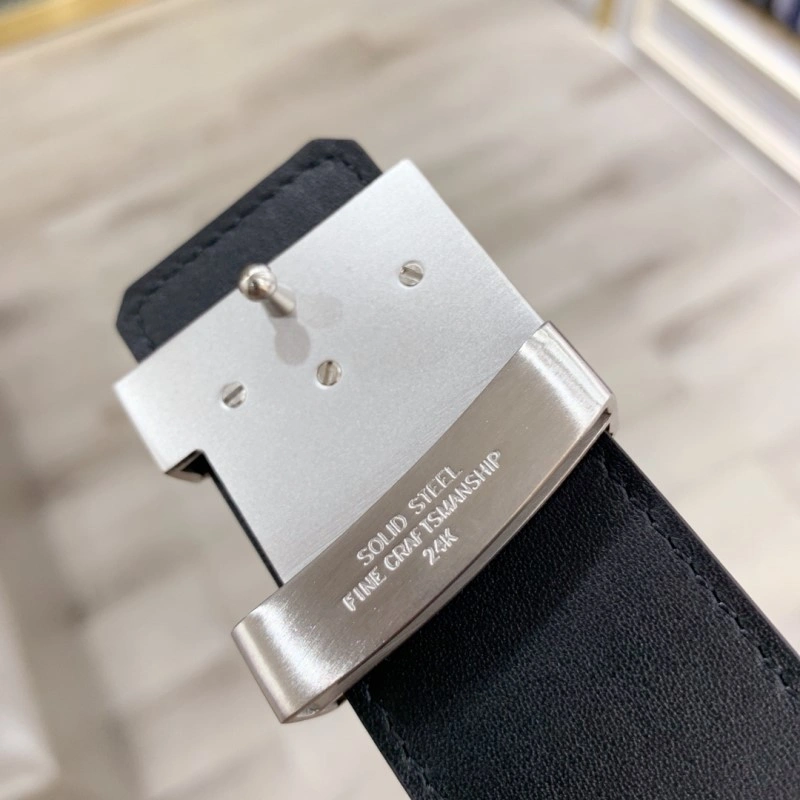 Top mirror Louis Vuitton Belts