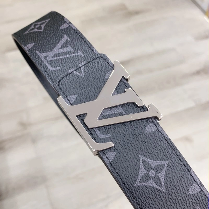 Top mirror Louis Vuitton Belts