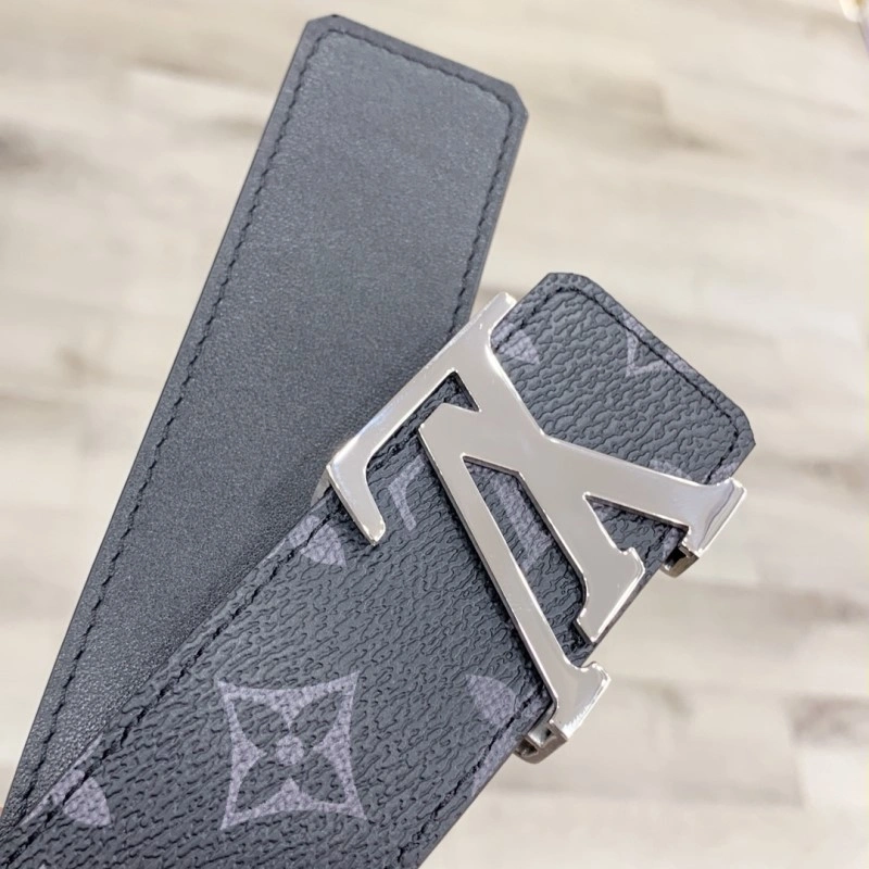 Top mirror Louis Vuitton Belts