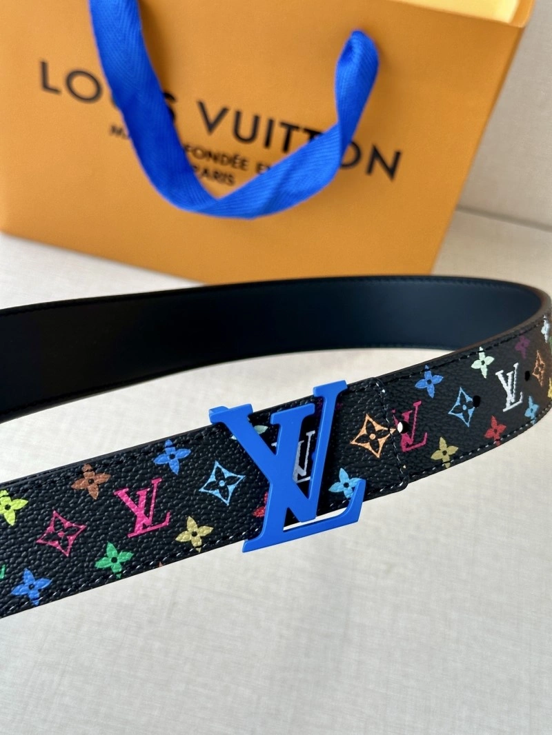 Top mirror Louis Vuitton Belts