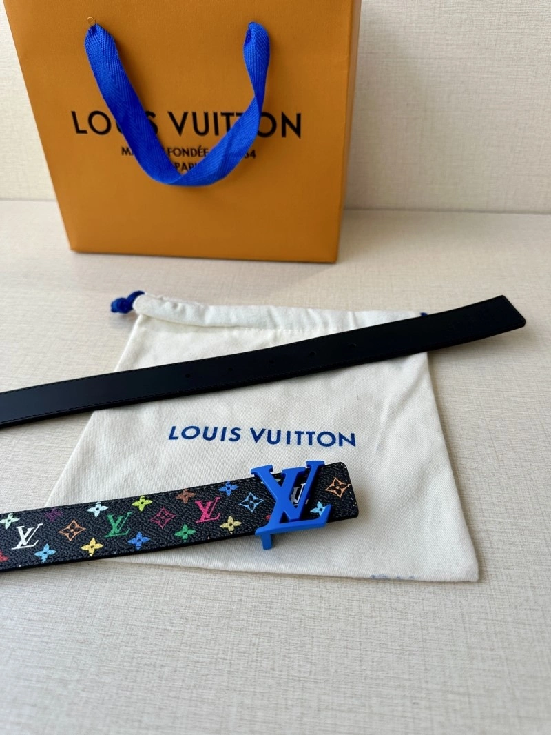 Top mirror Louis Vuitton Belts