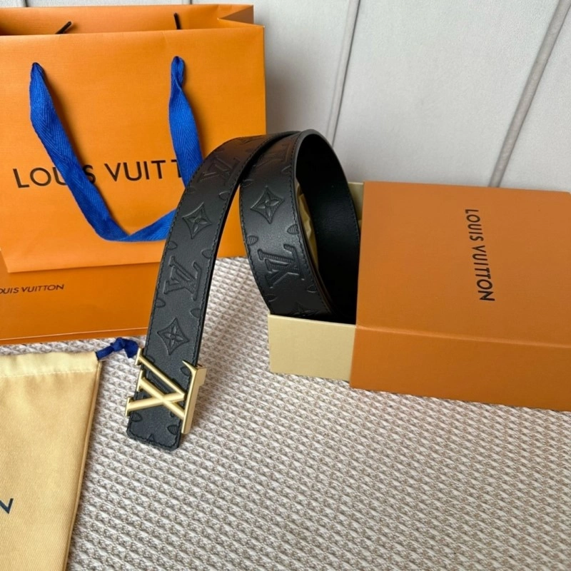 Low-cost Louis Vuitton Belts
