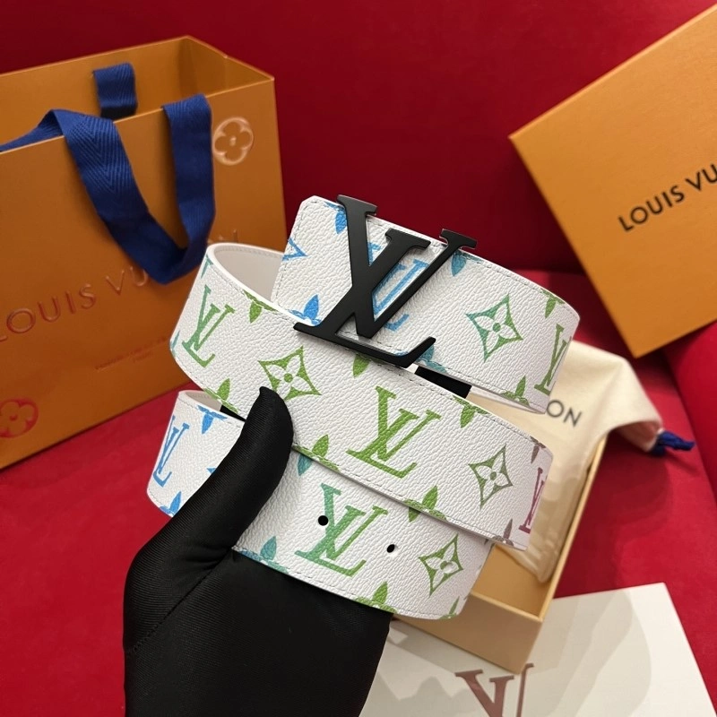 Top mirror Louis Vuitton Belts