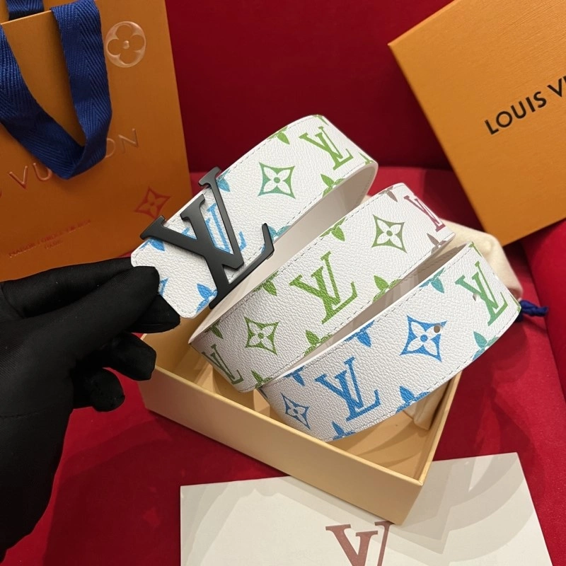 Top mirror Louis Vuitton Belts