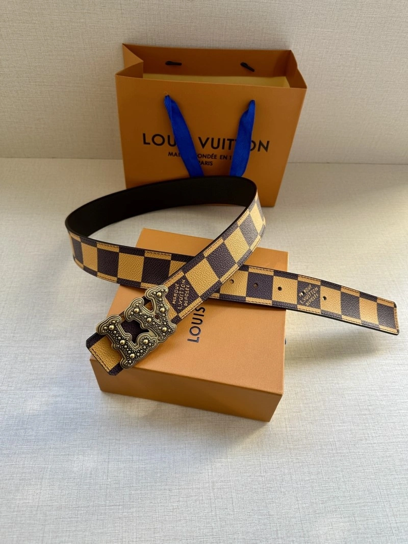 Accurate model Louis Vuitton Belts