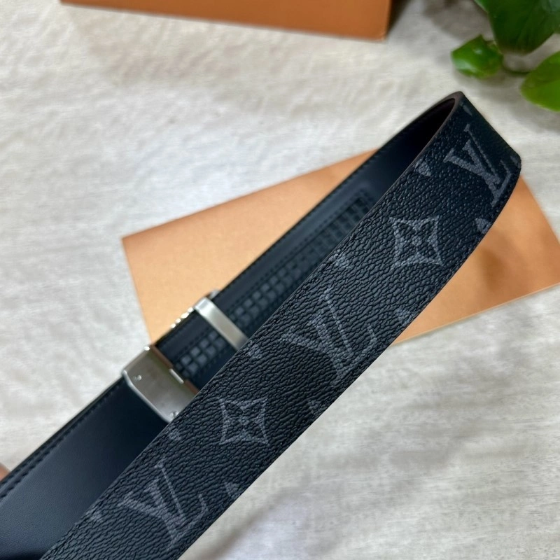 Top mirror Louis Vuitton Belts