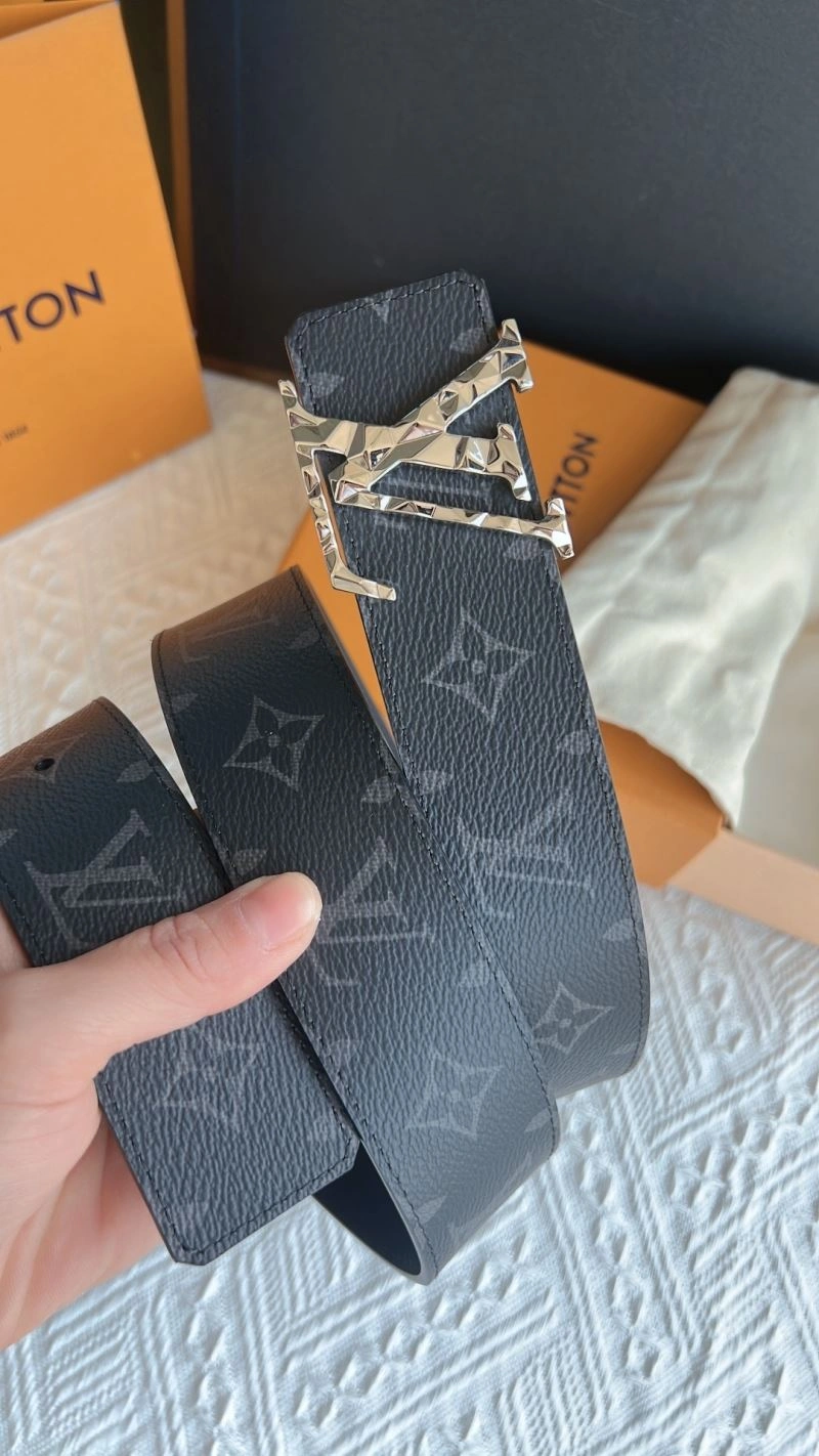 Legit Louis Vuitton Belts