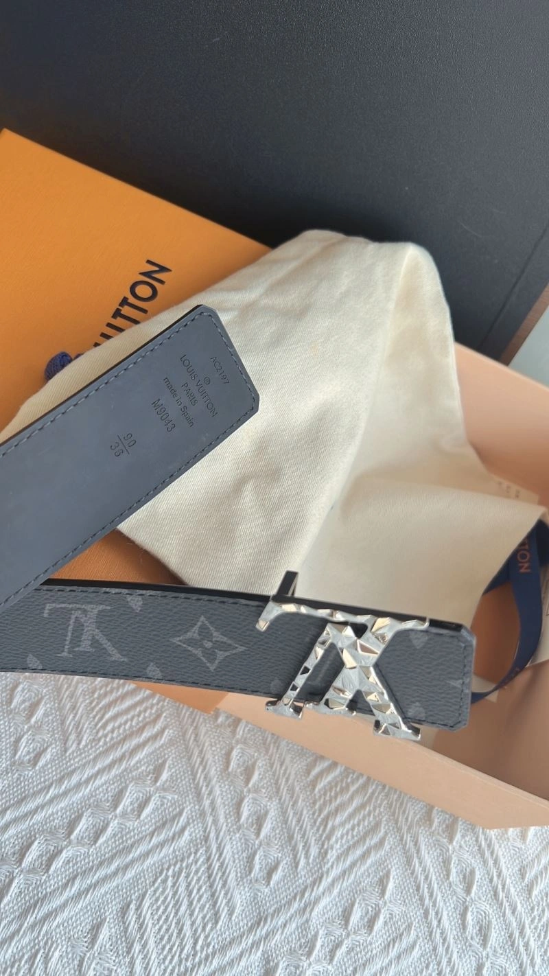 Legit Louis Vuitton Belts