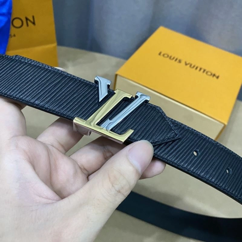 Low-cost Louis Vuitton Belts