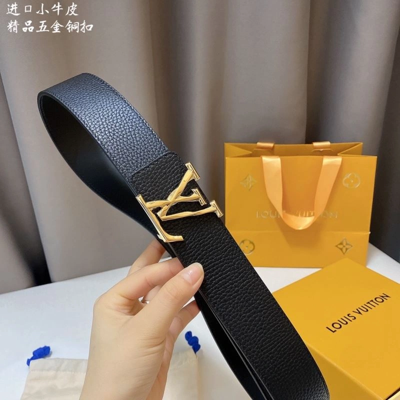Top mirror Louis Vuitton Belts