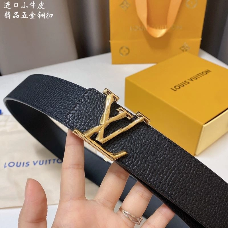 Top mirror Louis Vuitton Belts