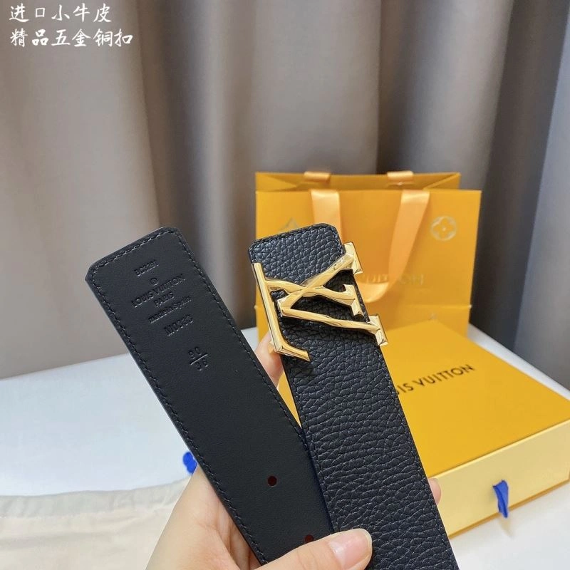 Top mirror Louis Vuitton Belts