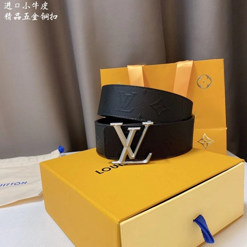 Accurate model Louis Vuitton Belts