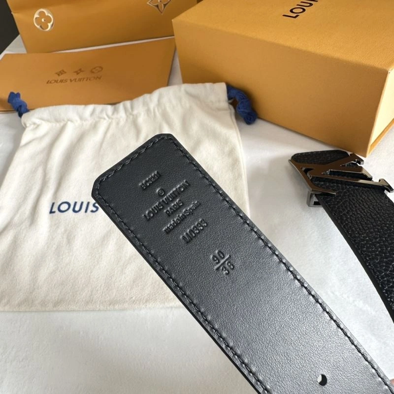 Low-cost Louis Vuitton Belts