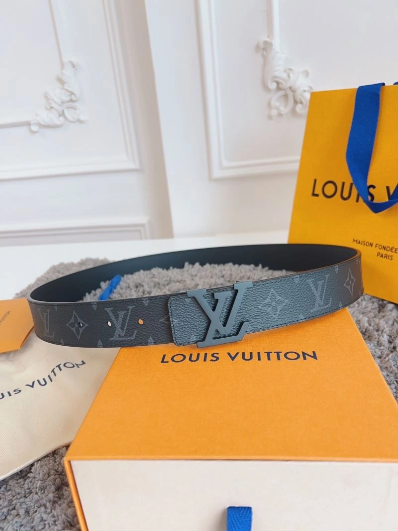 Top mirror Louis Vuitton Belts