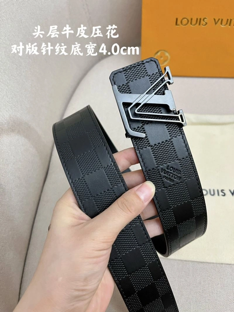 Top mirror Louis Vuitton Belts