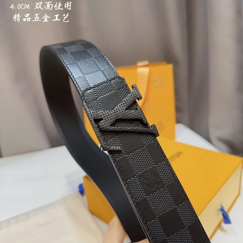 Accurate model Louis Vuitton Belts