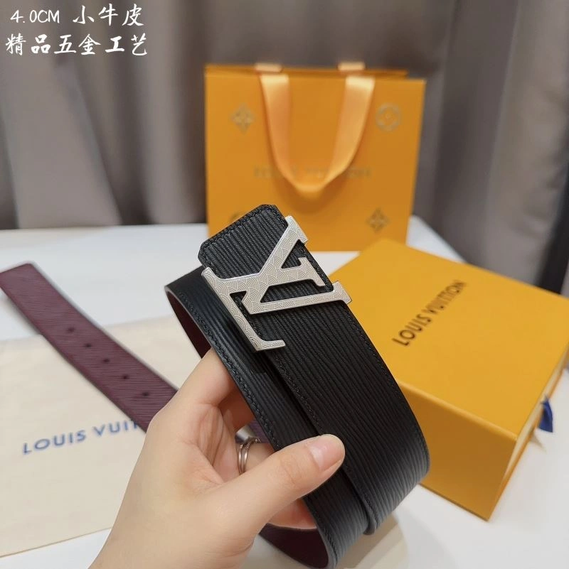 Accurate model Louis Vuitton Belts