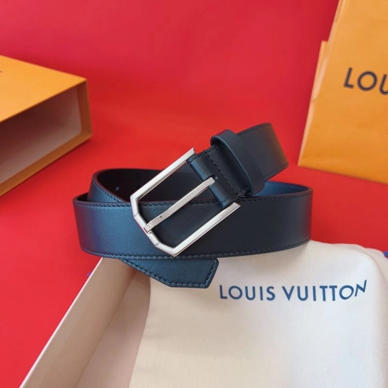 Low-cost Louis Vuitton Belts