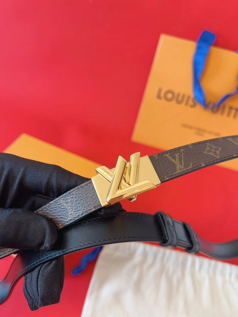 Low-cost Louis Vuitton Belts