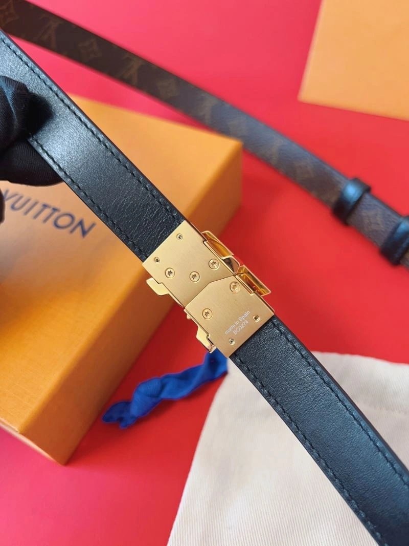 Low-cost Louis Vuitton Belts