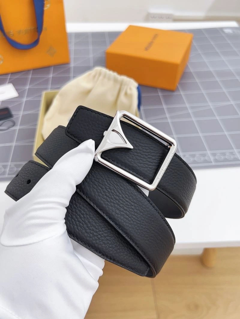 Legit Louis Vuitton Belts