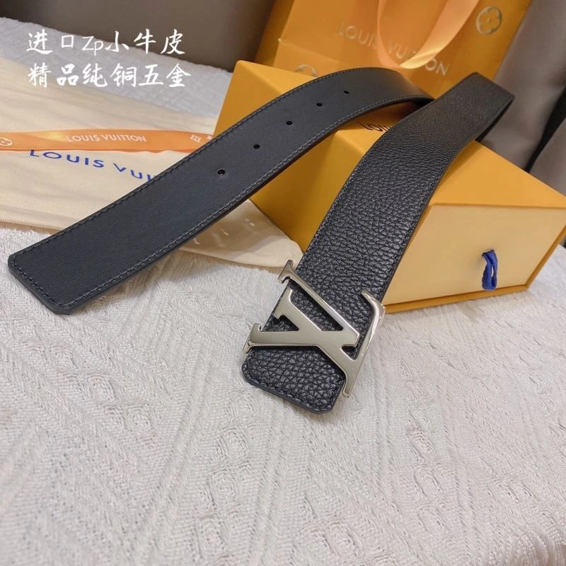 Low-cost Louis Vuitton Belts