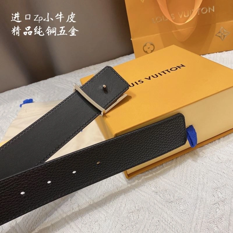 Low-cost Louis Vuitton Belts