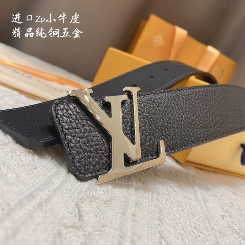 Low-cost Louis Vuitton Belts