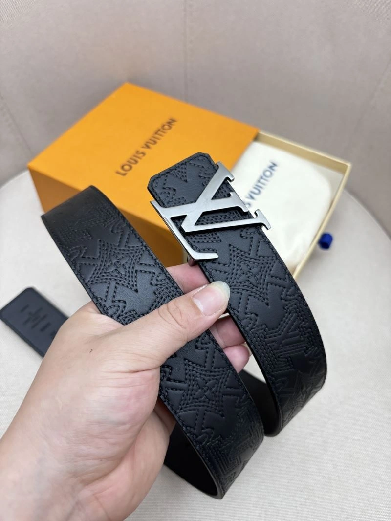 Low-cost Louis Vuitton Belts