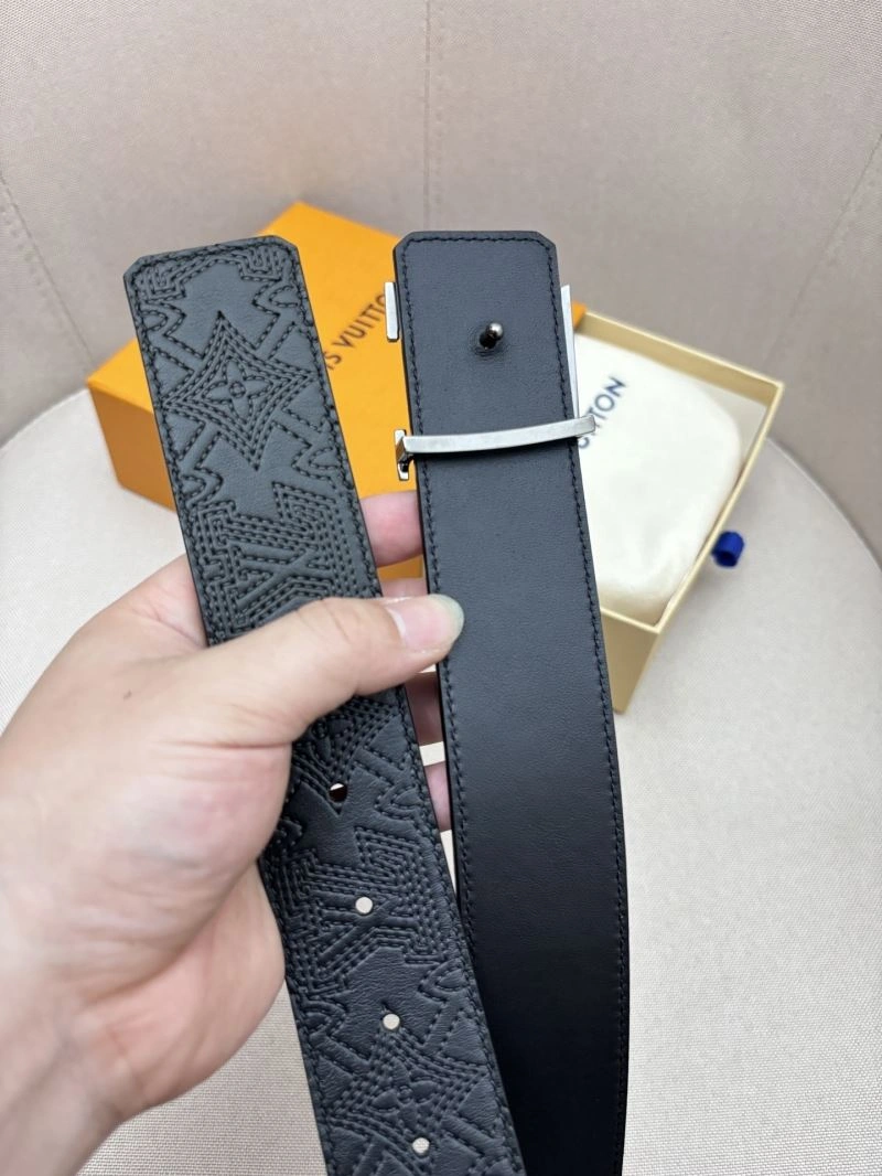 Low-cost Louis Vuitton Belts