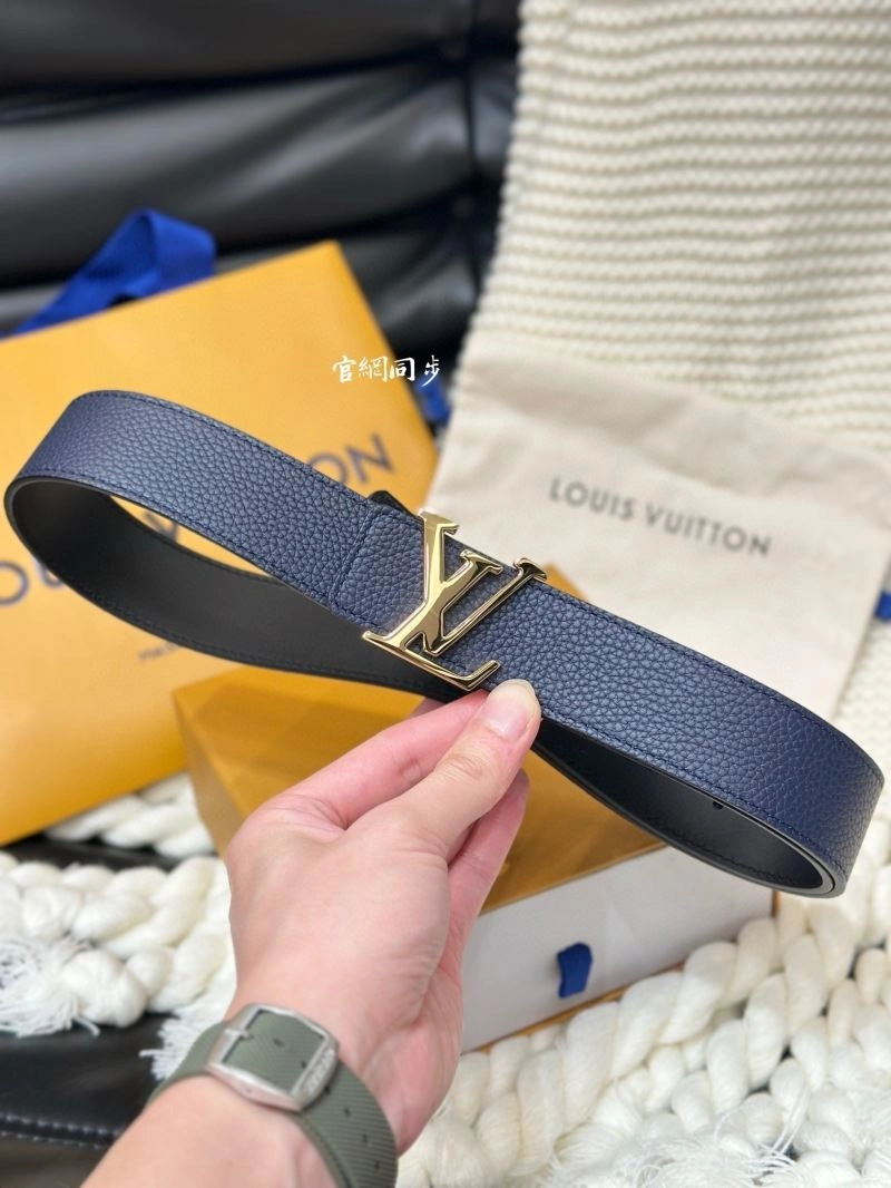 Top mirror Louis Vuitton Belts